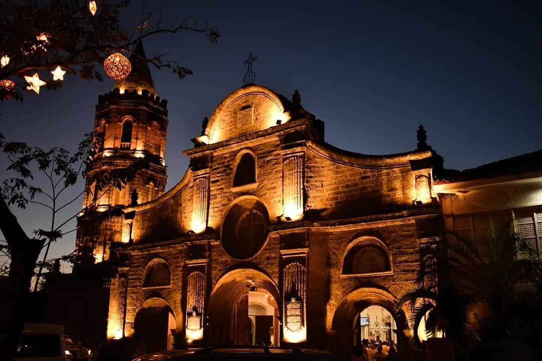 Exploring 5 Philippine Iconic Heritage Landmarks FILAM BILINGUAL BOOKS ...